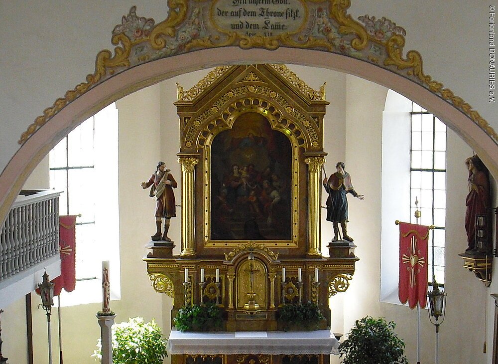 Kath. Pfarrkirche St. Vitus - Ferienland DONAURIES